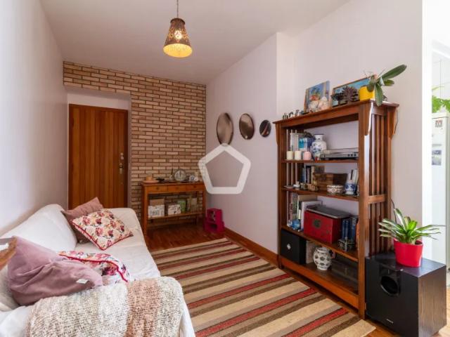 Apartamento em Liberdade