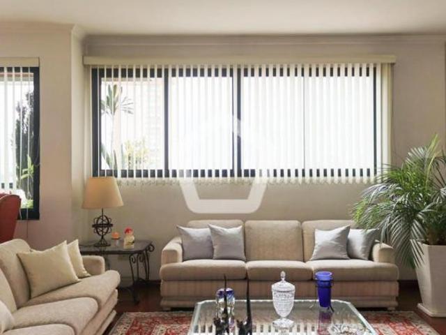Apartamento em Liberdade