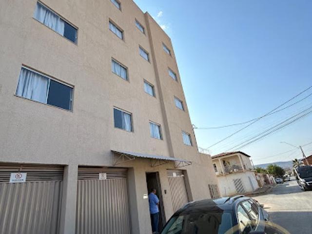 Apartamento em Loteamento Rio Grande Barreiras