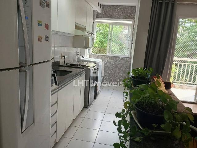 Apartamento em Maria Paula, São Gonçalo/RJ de 74m² 3 quartos à venda por R$ 349.000,00