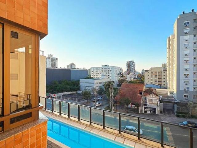 Apartamento em Menino Deus