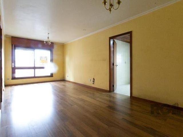Apartamento em Menino Deus