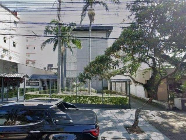 Apartamento em Menino Deus