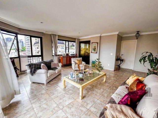 Apartamento em Mont Serrat