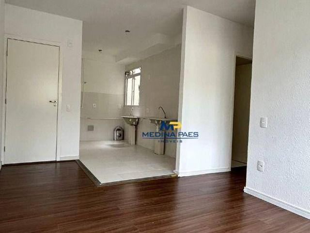 Apartamento em Monjolo, São Gonçalo/RJ de 47m² 2 quartos à venda por R$ 149.900,00