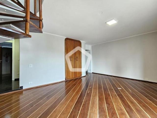 Apartamento em Moema