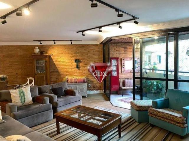 Apartamento em Moema