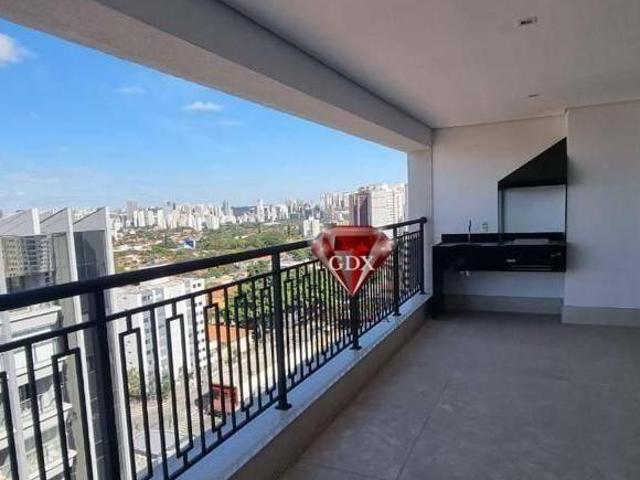 Apartamento em Moema