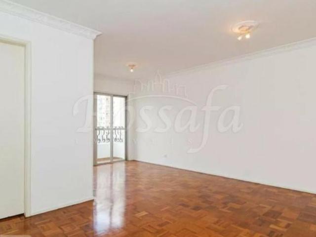 Apartamento em Moema