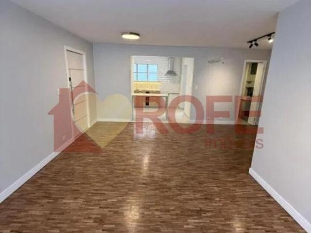 Apartamento em Moema