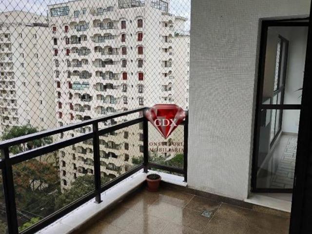 Apartamento em Moema