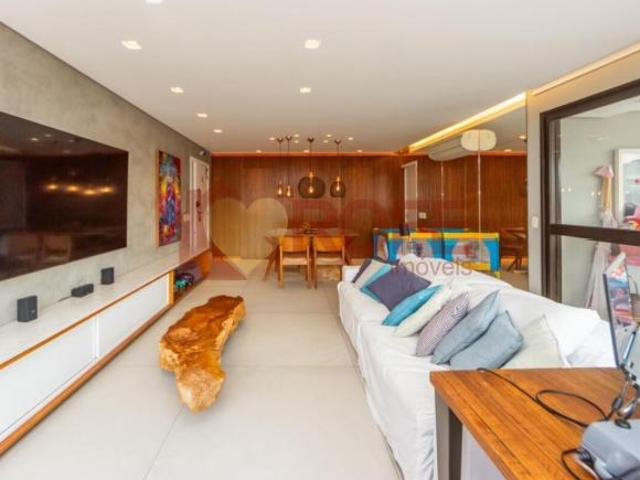 Apartamento em Moema | 162 m² | Reformado, pronto para morar!