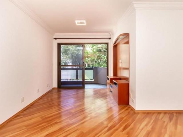 Apartamento em Moema