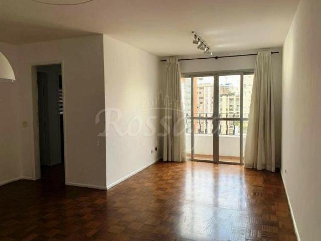 Apartamento em Moema