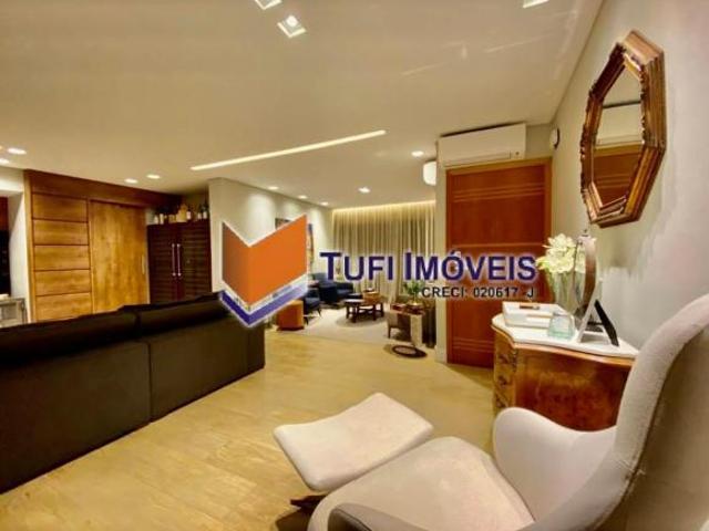 Apartamento em Moema