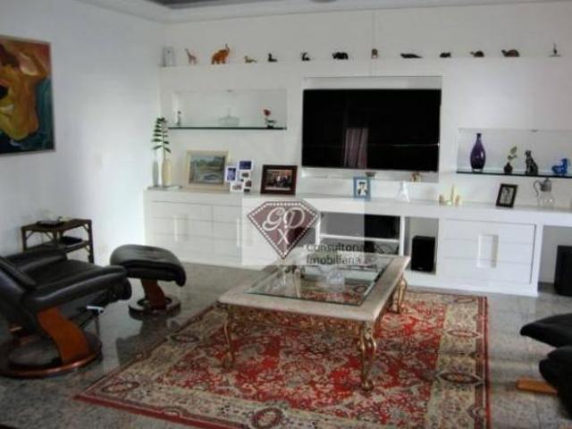 Apartamento em Moema