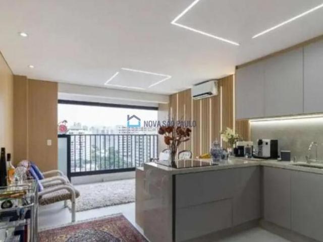 Apartamento em Moema