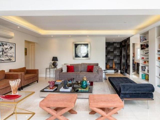 Apartamento em Moema Venda