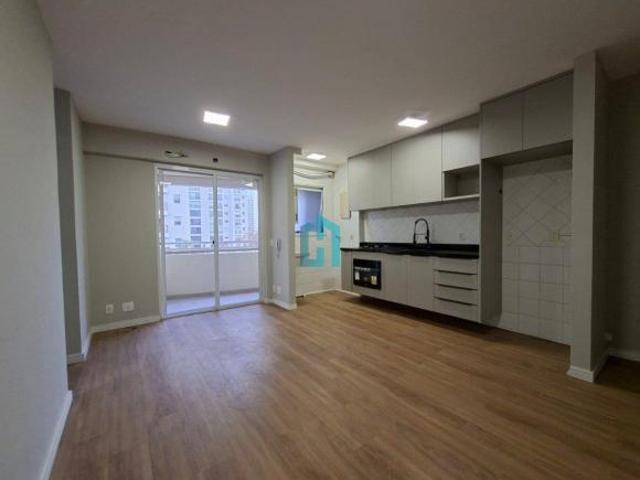 Apartamento em Moema Venda e Aluguel