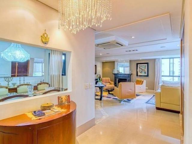 Apartamento em Moema à Venda 207m², 3 Suítes, 3 Vagas por R$ 3.000.000,00 São Paulo/SP