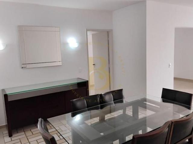 Apartamento em Moema andat alto valor,reformado