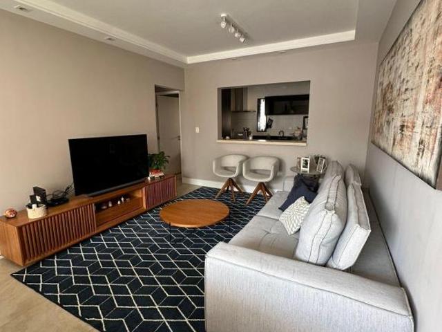 Apartamento em Moema com 03 quartos 114m²