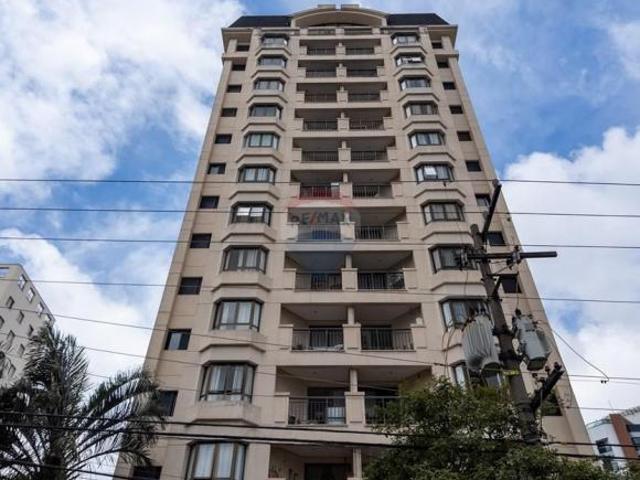 Apartamento em Moema: Conforto e Segurança!