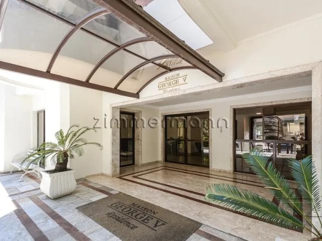 Apartamento em moema de 3 suítes