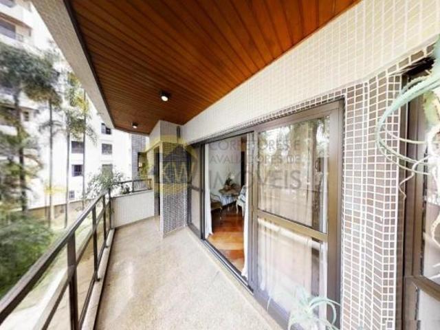 APARTAMENTO EM MOEMA ÍNDIOS 217M² FORA DA ROTA CONFIRA OPORTUNIDADE BOM NEGÓCIO