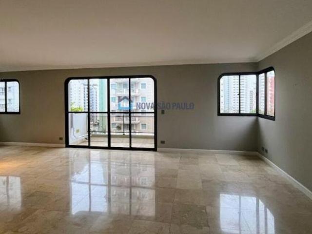 Apartamento em Moema Índios com 3 Suítes e 3 Vagas
