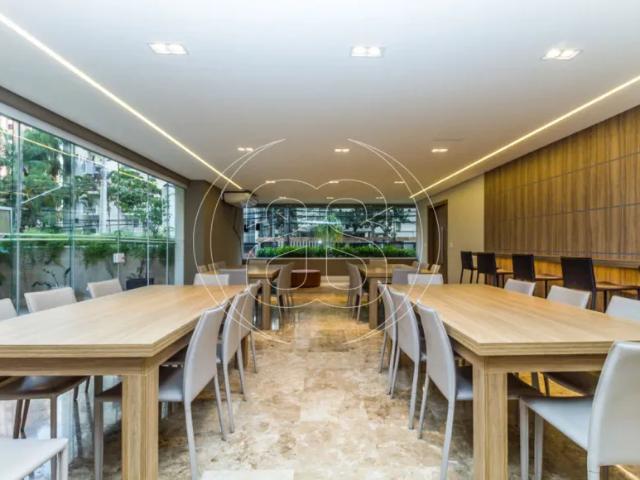 Apartamento em Moema Pássaros 102 M²
