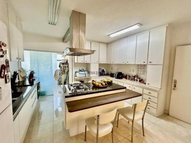 Apartamento em Moema Pássaros com 3 Quartos 1 Suíte 2 Vagas |