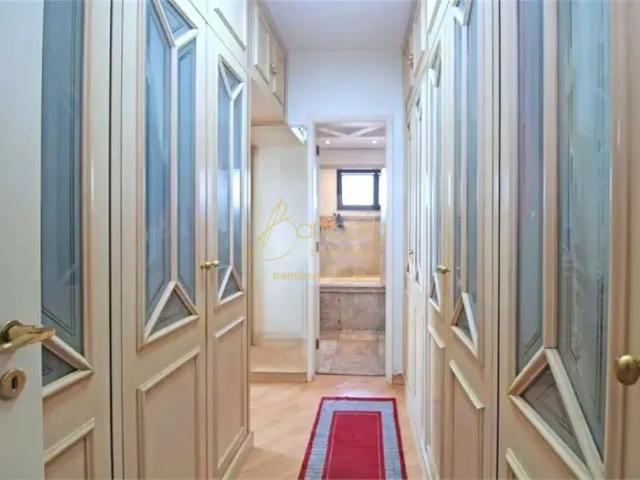 Apartamento em Moema Pássaros com 200 m²