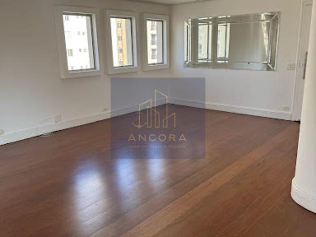 Apartamento em Moema São Paulo, SP