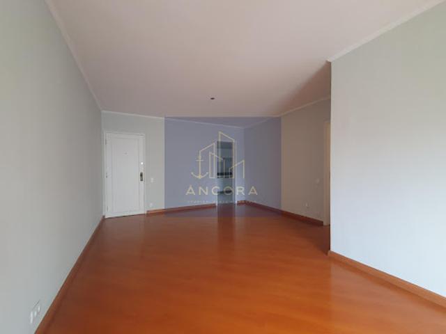 Apartamento em Moema São Paulo, SP