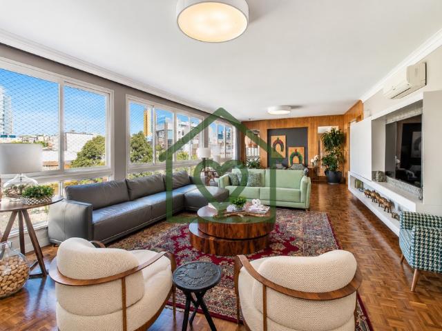 Apartamento em Moinhos de Vento, Porto Alegre/RS de 0m² 4 quartos à venda por R$ 4.219.900,00