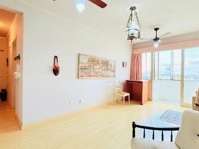 Apartamento em Moinhos de Vento