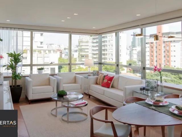 Apartamento em Moinhos de Vento