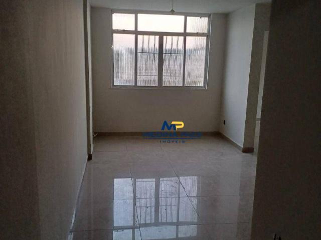 Apartamento em Mutondo, São Gonçalo/RJ de 55m² 2 quartos à venda por R$ 189.900,00