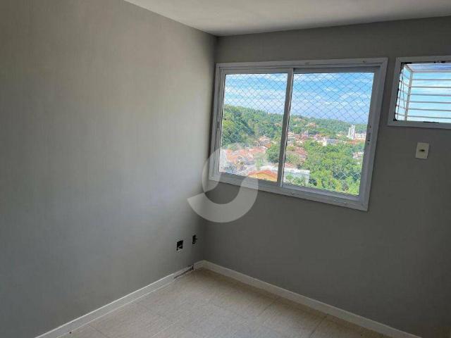 Apartamento em Neves, São Gonçalo/RJ de 45m² 2 quartos à venda por R$ 197.900,00