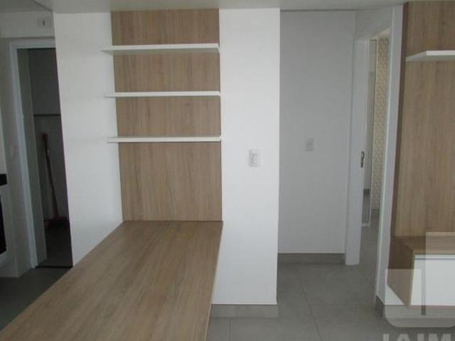 Apartamento em ótima localização, 52 m2 e uma vaga, ao lado da Santa Casa e próximo ao Mackenzie