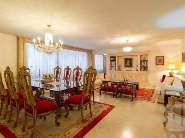 Apartamento em otimo estado proximo ao Shopping