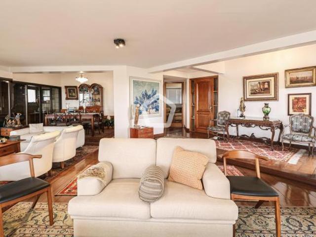 Apartamento em Panamby
