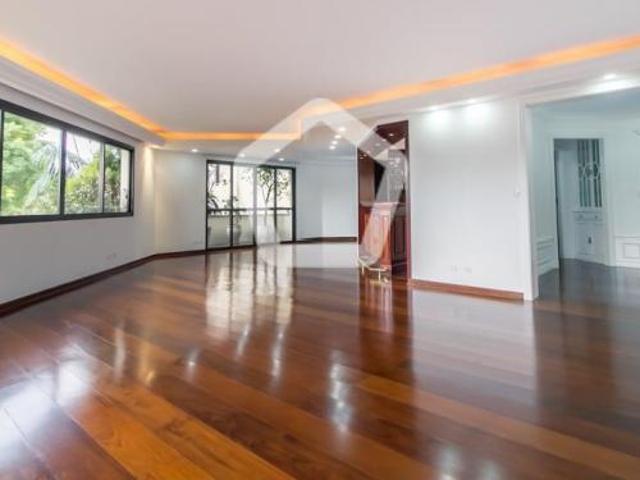 Apartamento em Pacaembu