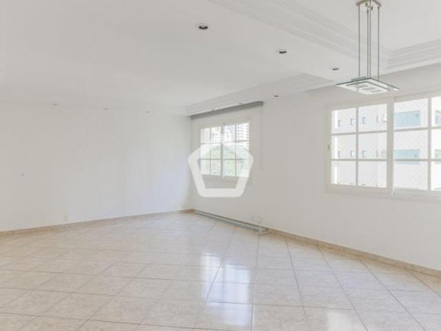 Apartamento em Pacaembu
