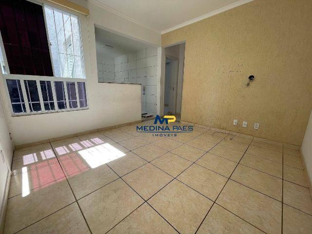 Apartamento em Pacheco, São Gonçalo/RJ de 45m² 2 quartos à venda por R$ 179.900,00