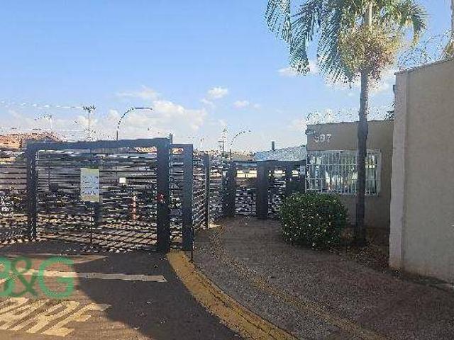 Apartamento em Parque dos Pinus, Ribeirão Preto/SP de 40m² 2 quartos à venda por R$ 129.848,90