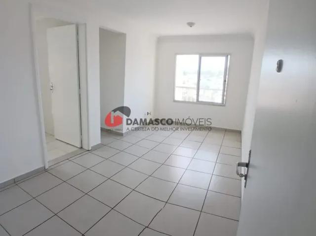 Apartamento em Parque Erasmo Assunção
