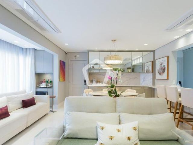 Apartamento em Parque imperial