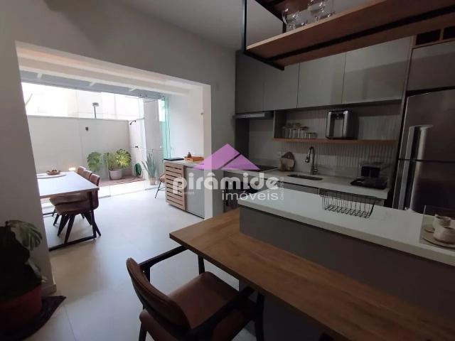 Apartamento em Parque Industrial, São José dos Campos/SP de 76m² 2 quartos à venda por R$ 689.900,00